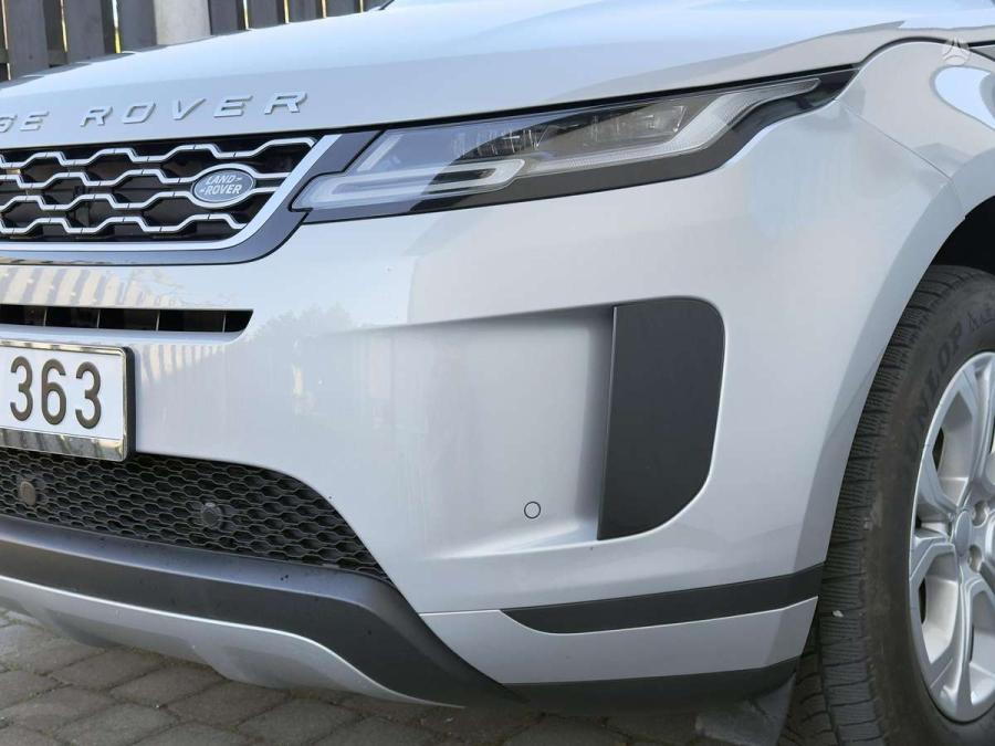 Pelēks Land Rover Range Rover Evoque 2020 Klaipėda, ar dzinēja tilpumu 2.00 L un nobraukumu 79 tūkst. km par 30500 €, foto 5 vietnē AUTOMOTO.COM.LV