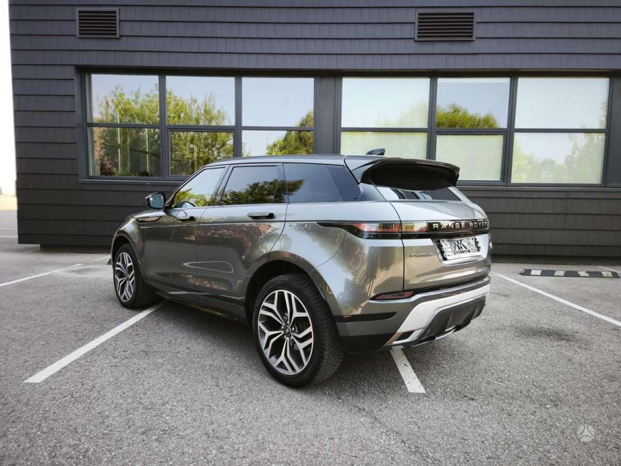 Pelēks Land Rover Range Rover Evoque 2020 Kauņa, ar dzinēja tilpumu 2.00 L un nobraukumu 83 tūkst. km par 18750 €, foto 7 vietnē AUTOMOTO.COM.LV