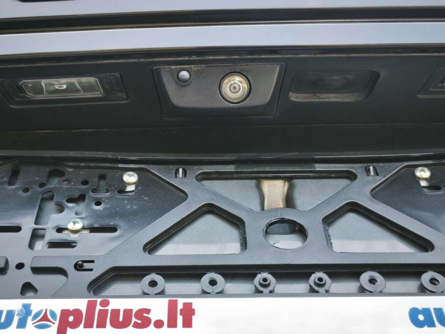 Pelēks Land Rover Range Rover Evoque 2020 Kauņa, ar dzinēja tilpumu 2.00 L un nobraukumu 83 tūkst. km par 18750 €, foto 14 vietnē AUTOMOTO.COM.LV