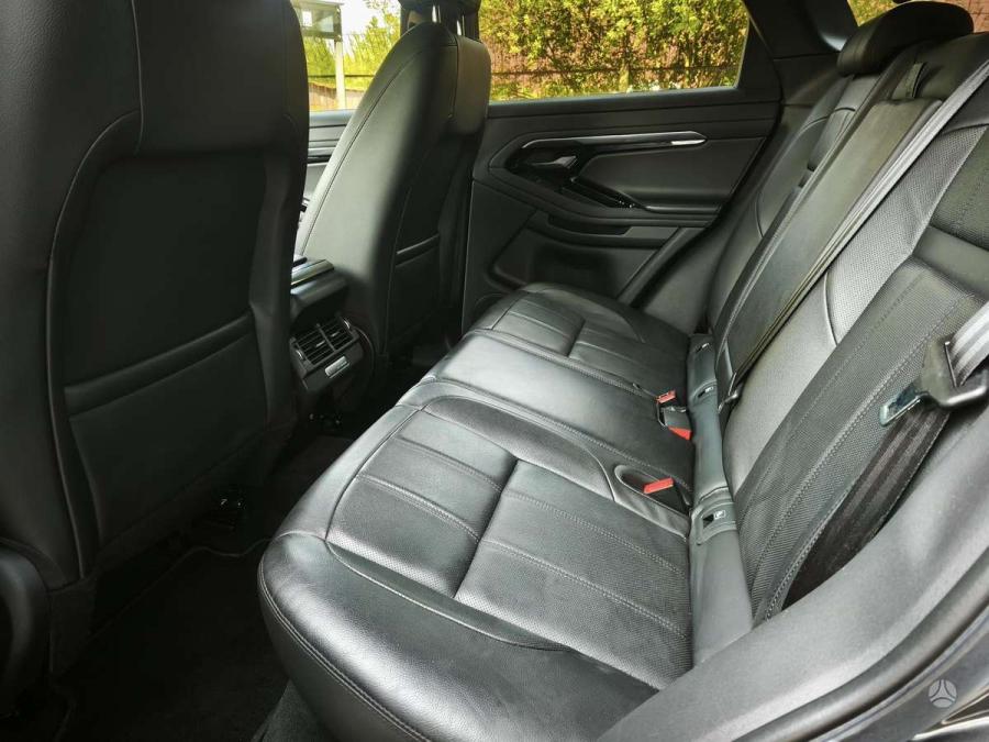 Pelēks Land Rover Range Rover Evoque 2020 Kauņa, ar dzinēja tilpumu 2.00 L un nobraukumu 83 tūkst. km par 18750 €, foto 19 vietnē AUTOMOTO.COM.LV