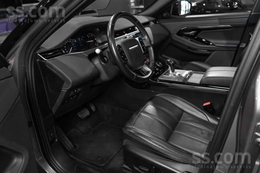 Grey Land Rover Range Rover Evoque 2020 in Riga, with an engine capacity of 2.00 L and mileage of 75 thousand km for 21600 €, photo 10 on AUTOMOTO.COM.LV