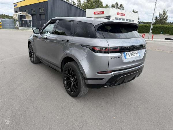 Pelēks Land Rover Range Rover Evoque 2020 Tauragė, ar dzinēja tilpumu 2.00 L un nobraukumu 0 tūkst. km par 15700 €, foto 4 vietnē AUTOMOTO.COM.LV