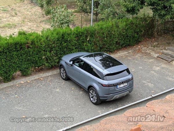 Pelēks Land Rover Range Rover Evoque 2021 Tallina, ar dzinēja tilpumu 2.00 L un nobraukumu 51 tūkst. km par 31900 €, foto 7 vietnē AUTOMOTO.COM.LV