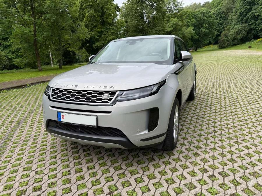 Grey Land Rover Range Rover Evoque 2021 in Vilnius, with an engine capacity of 2.00 L and mileage of 94 thousand km for 30000 €, photo 1 on AUTOMOTO.COM.LV