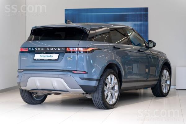 Pelēks Land Rover Range Rover Evoque 2022 Rīga, ar dzinēja tilpumu 2.00 L un nobraukumu 49 tūkst. km par 27990 €, foto 4 vietnē AUTOMOTO.COM.LV