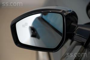 Pelēks Land Rover Range Rover Evoque 2022 Rīga, ar dzinēja tilpumu 2.00 L un nobraukumu 49 tūkst. km par 27990 €, foto 7 vietnē AUTOMOTO.COM.LV
