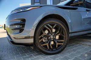 Grey Land Rover Range Rover Evoque 2022 in Kaunas, with an engine capacity of 2.00 L and mileage of 57 thousand km for 29950 €, photo 7 on AUTOMOTO.COM.LV