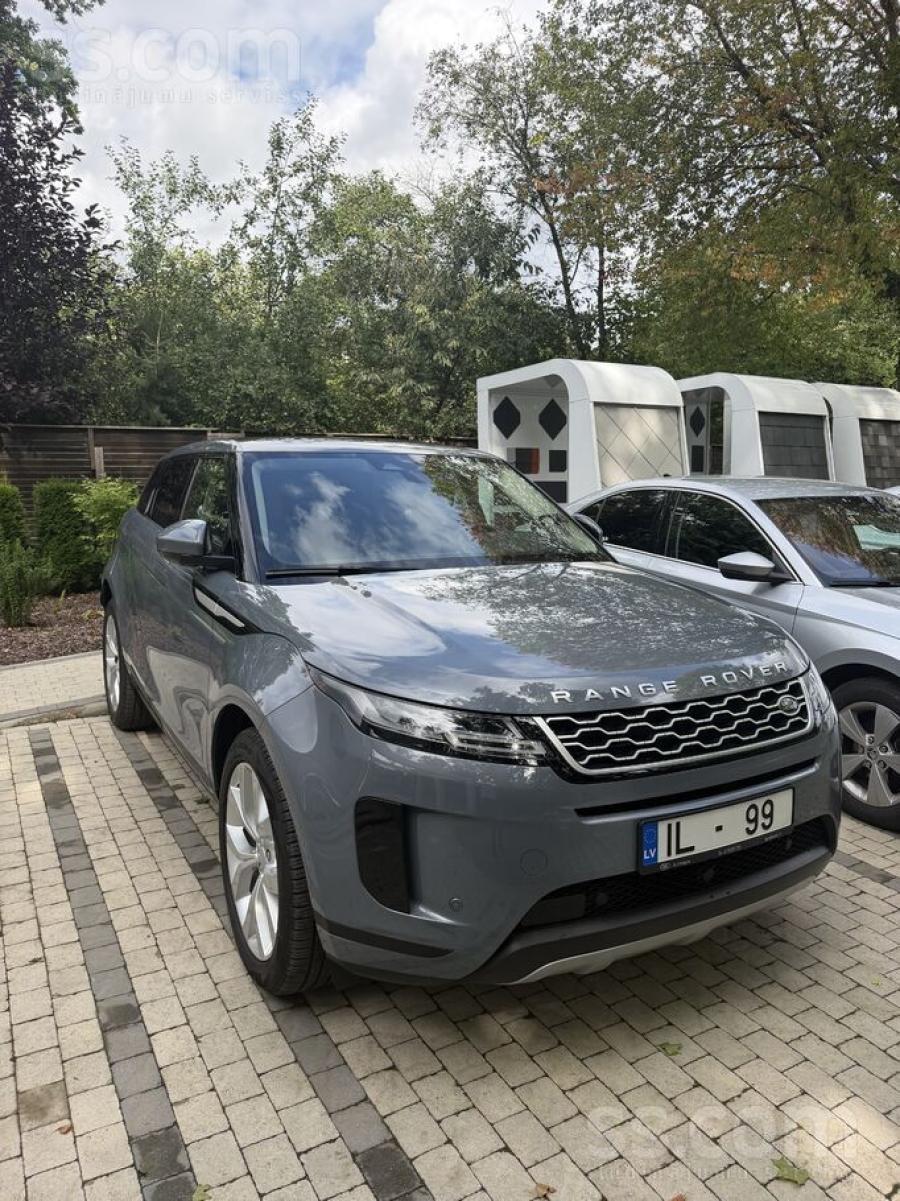 Pelēks Land Rover Range Rover Evoque 2023 Rīga, ar dzinēja tilpumu 2.00 L un nobraukumu 41 tūkst. km par 33900 €, foto 3 vietnē AUTOMOTO.COM.LV