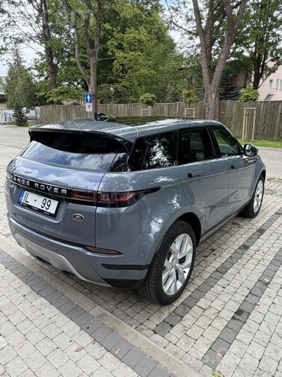 Pelēks Land Rover Range Rover Evoque 2023 Rīga, ar dzinēja tilpumu 2.00 L un nobraukumu 41 tūkst. km par 33900 €, foto 6 vietnē AUTOMOTO.COM.LV