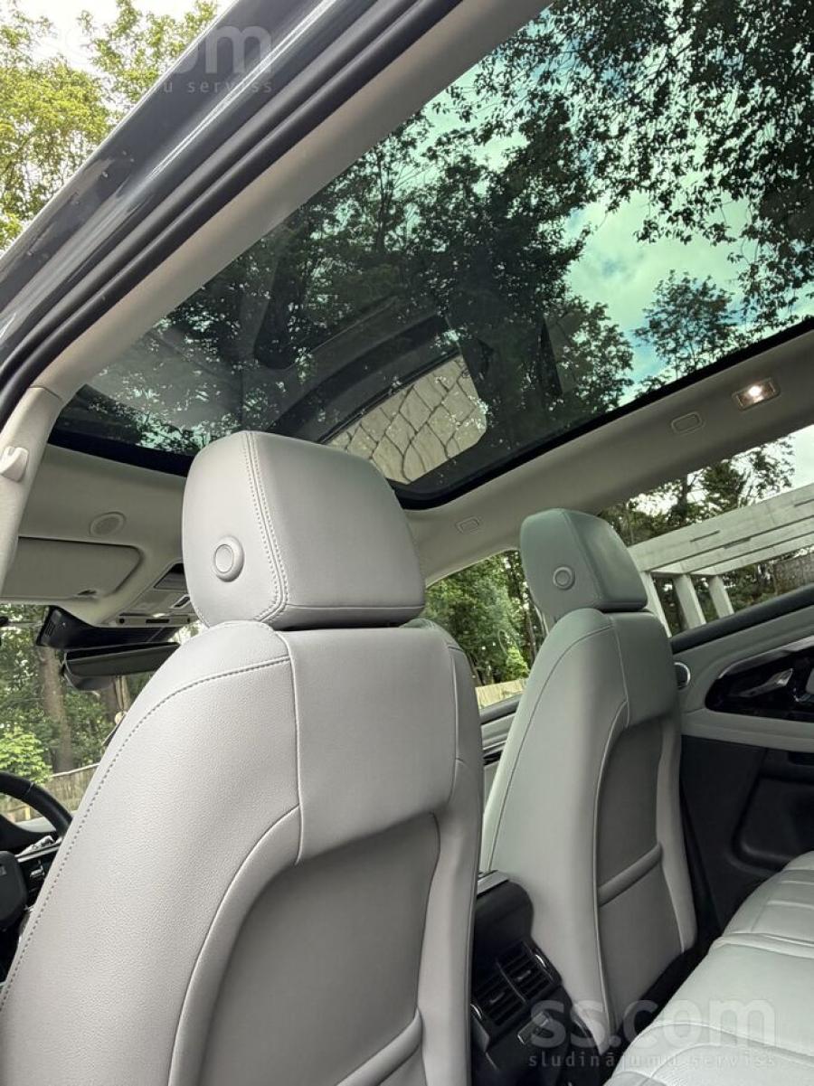 Pelēks Land Rover Range Rover Evoque 2023 Rīga, ar dzinēja tilpumu 2.00 L un nobraukumu 41 tūkst. km par 33900 €, foto 15 vietnē AUTOMOTO.COM.LV
