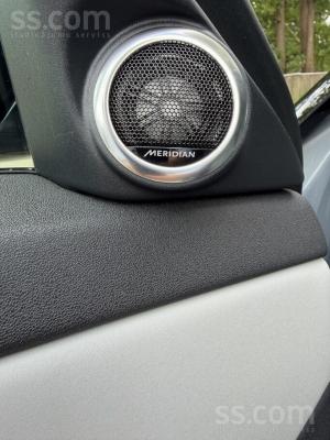 Pelēks Land Rover Range Rover Evoque 2023 Rīga, ar dzinēja tilpumu 2.00 L un nobraukumu 41 tūkst. km par 33900 €, foto 22 vietnē AUTOMOTO.COM.LV