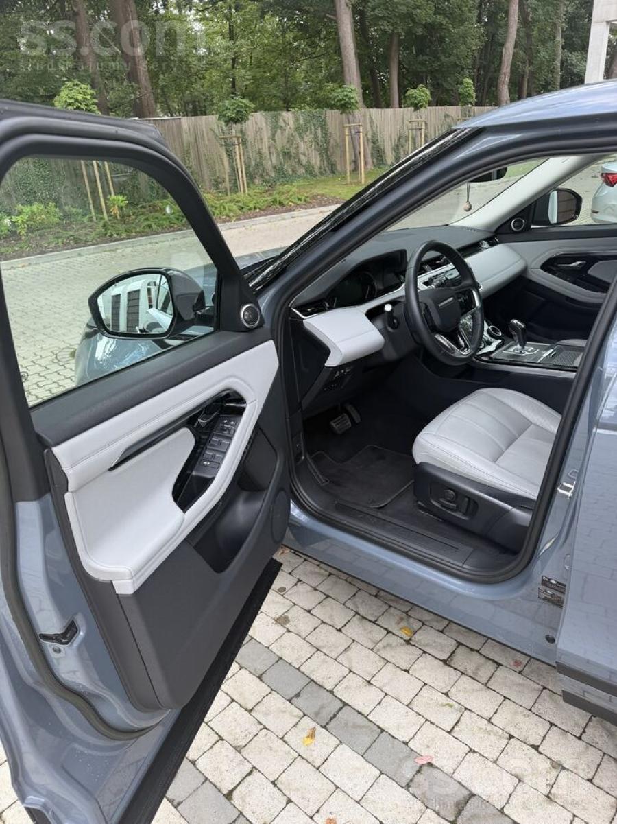 Pelēks Land Rover Range Rover Evoque 2023 Rīga, ar dzinēja tilpumu 2.00 L un nobraukumu 41 tūkst. km par 33900 €, foto 23 vietnē AUTOMOTO.COM.LV