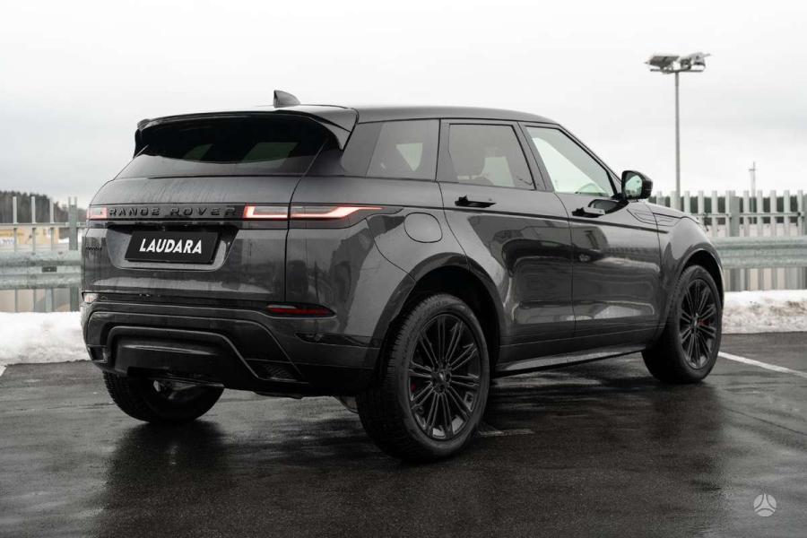 Pelēks Land Rover Range Rover Evoque 2024 Viļņa, ar dzinēja tilpumu 2.00 L un nobraukumu 13 tūkst. km par 46950 €, foto 7 vietnē AUTOMOTO.COM.LV