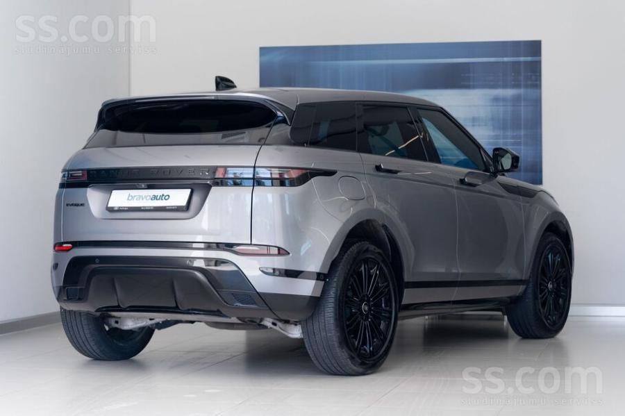 Grey Land Rover Range Rover Evoque 2024 in Riga, with an engine capacity of 2.00 L and mileage of 24 thousand km for 39990 €, photo 4 on AUTOMOTO.COM.LV