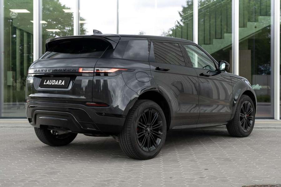Pelēks Land Rover Range Rover Evoque 2024 Viļņa, ar dzinēja tilpumu 2.00 L un nobraukumu 12 tūkst. km par 44900 €, foto 4 vietnē AUTOMOTO.COM.LV