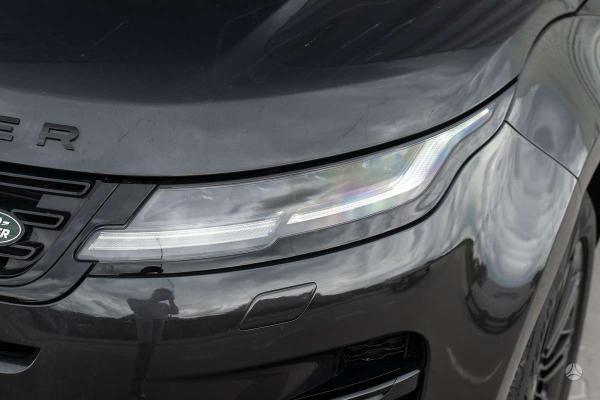 Pelēks Land Rover Range Rover Evoque 2024 Viļņa, ar dzinēja tilpumu 2.00 L un nobraukumu 12 tūkst. km par 44900 €, foto 10 vietnē AUTOMOTO.COM.LV
