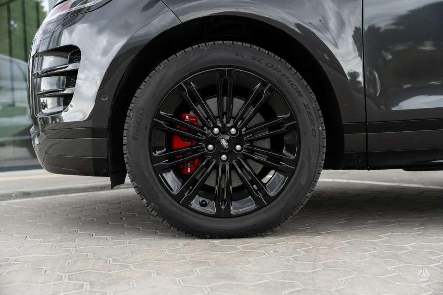 Pelēks Land Rover Range Rover Evoque 2024 Viļņa, ar dzinēja tilpumu 2.00 L un nobraukumu 12 tūkst. km par 44900 €, foto 12 vietnē AUTOMOTO.COM.LV