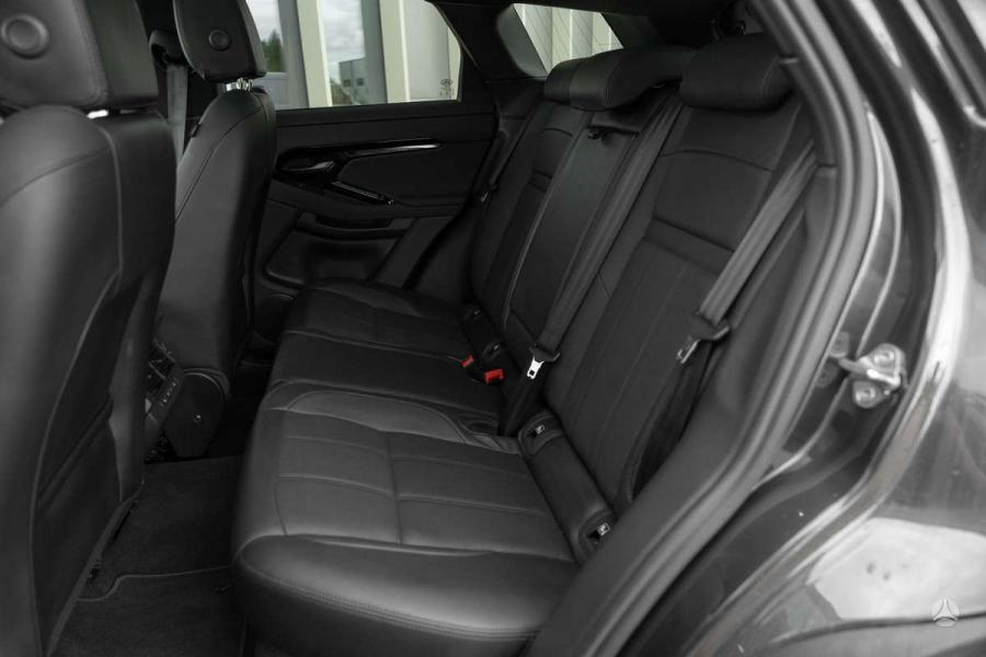 Pelēks Land Rover Range Rover Evoque 2024 Viļņa, ar dzinēja tilpumu 2.00 L un nobraukumu 12 tūkst. km par 44900 €, foto 15 vietnē AUTOMOTO.COM.LV