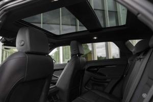 Pelēks Land Rover Range Rover Evoque 2024 Viļņa, ar dzinēja tilpumu 2.00 L un nobraukumu 12 tūkst. km par 44900 €, foto 16 vietnē AUTOMOTO.COM.LV