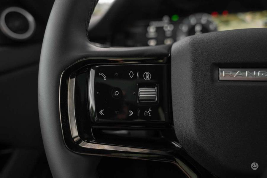 Pelēks Land Rover Range Rover Evoque 2024 Viļņa, ar dzinēja tilpumu 2.00 L un nobraukumu 12 tūkst. km par 44900 €, foto 20 vietnē AUTOMOTO.COM.LV