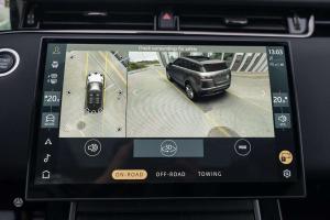 Pelēks Land Rover Range Rover Evoque 2024 Viļņa, ar dzinēja tilpumu 2.00 L un nobraukumu 12 tūkst. km par 44900 €, foto 25 vietnē AUTOMOTO.COM.LV