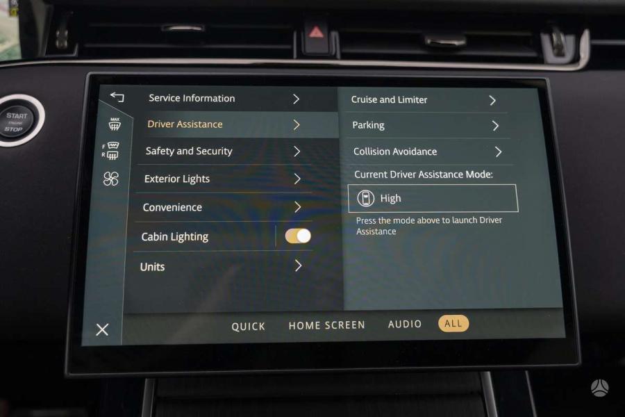 Pelēks Land Rover Range Rover Evoque 2024 Viļņa, ar dzinēja tilpumu 2.00 L un nobraukumu 12 tūkst. km par 44900 €, foto 26 vietnē AUTOMOTO.COM.LV