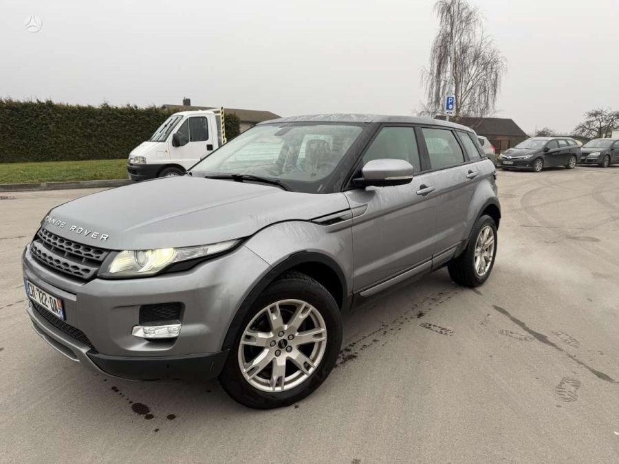 Grey Land Rover Range Rover Evoque 2012 in Taurage, with an engine capacity of 2.20 L and mileage of 210 thousand km for 7800 €, photo 1 on AUTOMOTO.COM.LV