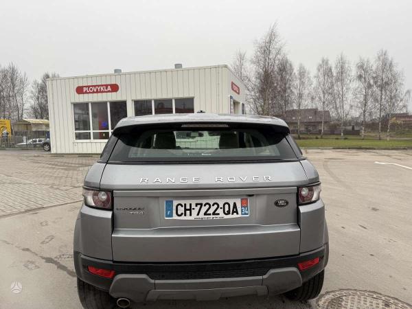 Grey Land Rover Range Rover Evoque 2012 in Taurage, with an engine capacity of 2.20 L and mileage of 210 thousand km for 7800 €, photo 3 on AUTOMOTO.COM.LV