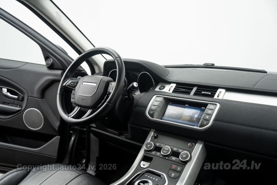 Pelēks Land Rover Range Rover Evoque 2017 Tallina, ar dzinēja tilpumu 2.00 L un nobraukumu 227 tūkst. km par 11999 €, foto 13 vietnē AUTOMOTO.COM.LV