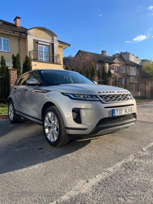 Pelēks Land Rover Range Rover Evoque 2020 Tallina, ar dzinēja tilpumu 2.00 L un nobraukumu 99 tūkst. km par 28500 €, foto 5 vietnē AUTOMOTO.COM.LV
