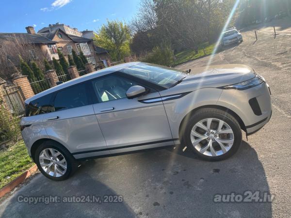 Pelēks Land Rover Range Rover Evoque 2020 Tallina, ar dzinēja tilpumu 2.00 L un nobraukumu 99 tūkst. km par 28500 €, foto 7 vietnē AUTOMOTO.COM.LV