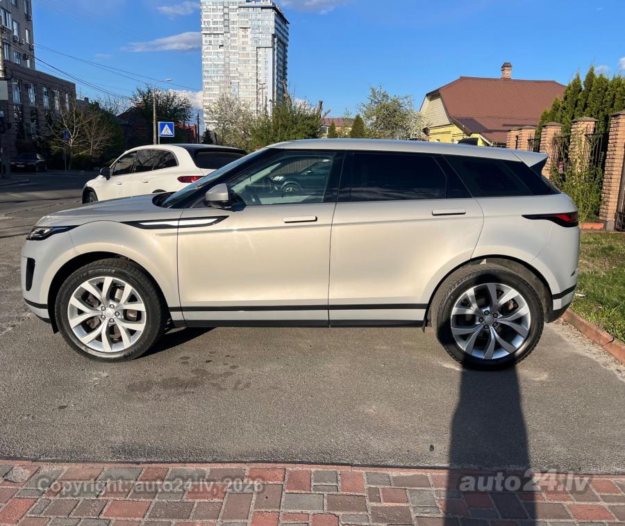 Pelēks Land Rover Range Rover Evoque 2020 Tallina, ar dzinēja tilpumu 2.00 L un nobraukumu 99 tūkst. km par 28500 €, foto 15 vietnē AUTOMOTO.COM.LV