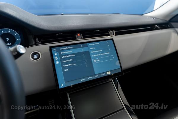 Pelēks Land Rover Range Rover Evoque 2024 Tallina, ar dzinēja tilpumu 2.00 L un nobraukumu 57 tūkst. km par 43990 €, foto 11 vietnē AUTOMOTO.COM.LV