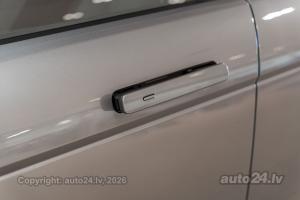 Pelēks Land Rover Range Rover Evoque 2024 Tallina, ar dzinēja tilpumu 2.00 L un nobraukumu 57 tūkst. km par 43990 €, foto 17 vietnē AUTOMOTO.COM.LV