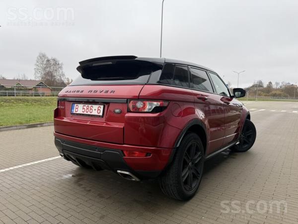 Red Land Rover Range Rover Evoque 2012 in Rezekne, with an engine capacity of 2.20 L and mileage of 227 thousand km for 12990 €, photo 6 on AUTOMOTO.COM.LV