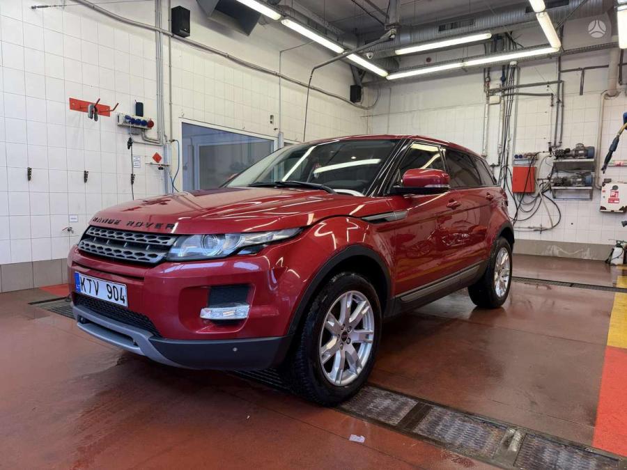 Red Land Rover Range Rover Evoque 2012 in Vilnius, with an engine capacity of 2.18 L and mileage of 420 thousand km for 6300 €, photo 2 on AUTOMOTO.COM.LV