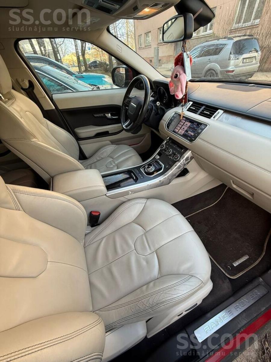 Sarkans Land Rover Range Rover Evoque 2012 Rīga, ar dzinēja tilpumu 2.20 L un nobraukumu 243 tūkst. km par 9990 €, foto 7 vietnē AUTOMOTO.COM.LV