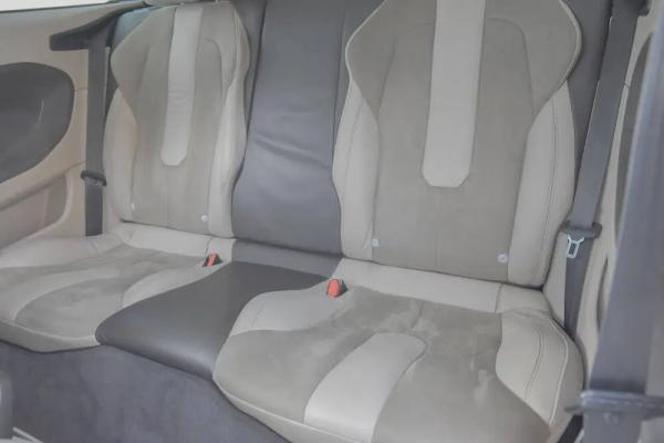 Sarkans Land Rover Range Rover Evoque 2012 Mārupe, ar dzinēja tilpumu 2.20 L un nobraukumu 293 tūkst. km par 8750 €, foto 10 vietnē AUTOMOTO.COM.LV