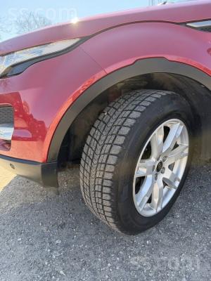 Sarkans Land Rover Range Rover Evoque 2012 Rīga, ar dzinēja tilpumu 2.20 L un nobraukumu 283 tūkst. km par 10900 €, foto 7 vietnē AUTOMOTO.COM.LV
