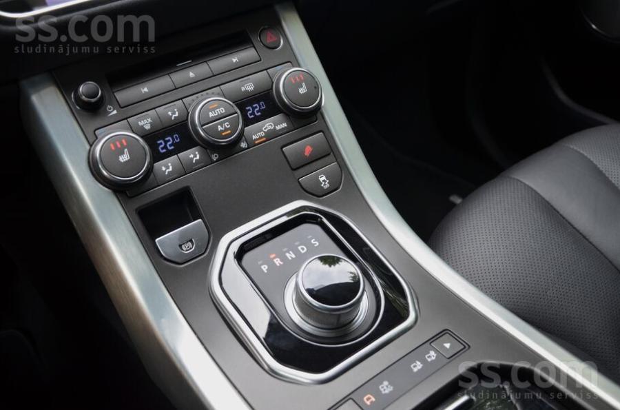 Sarkans Land Rover Range Rover Evoque 2012 Rīga, ar dzinēja tilpumu 2.20 L un nobraukumu 208 tūkst. km par 11990 €, foto 16 vietnē AUTOMOTO.COM.LV