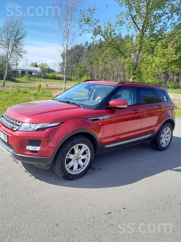Red Land Rover Range Rover Evoque 2012 in Daugavpils, with an engine capacity of 2.20 L and mileage of 245 thousand km for 12500 €, photo 1 on AUTOMOTO.COM.LV