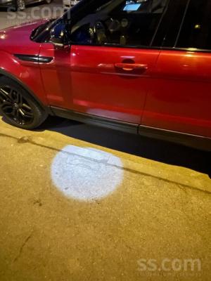 Sarkans Land Rover Range Rover Evoque 2013 Rīga, ar dzinēja tilpumu 2.20 L un nobraukumu 159 tūkst. km par 12300 €, foto 10 vietnē AUTOMOTO.COM.LV