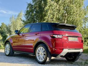Red Land Rover Range Rover Evoque 2013 in Siauliai, with an engine capacity of 2.18 L and mileage of 185 thousand km for 13999 €, photo 4 on AUTOMOTO.COM.LV