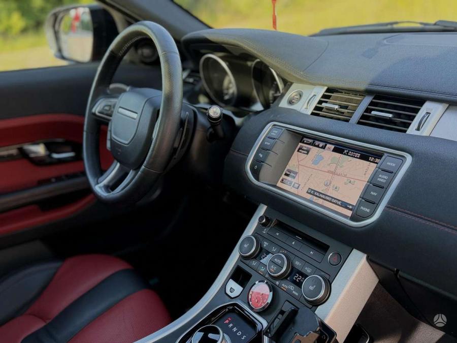 Red Land Rover Range Rover Evoque 2013 in Siauliai, with an engine capacity of 2.18 L and mileage of 185 thousand km for 13999 €, photo 25 on AUTOMOTO.COM.LV