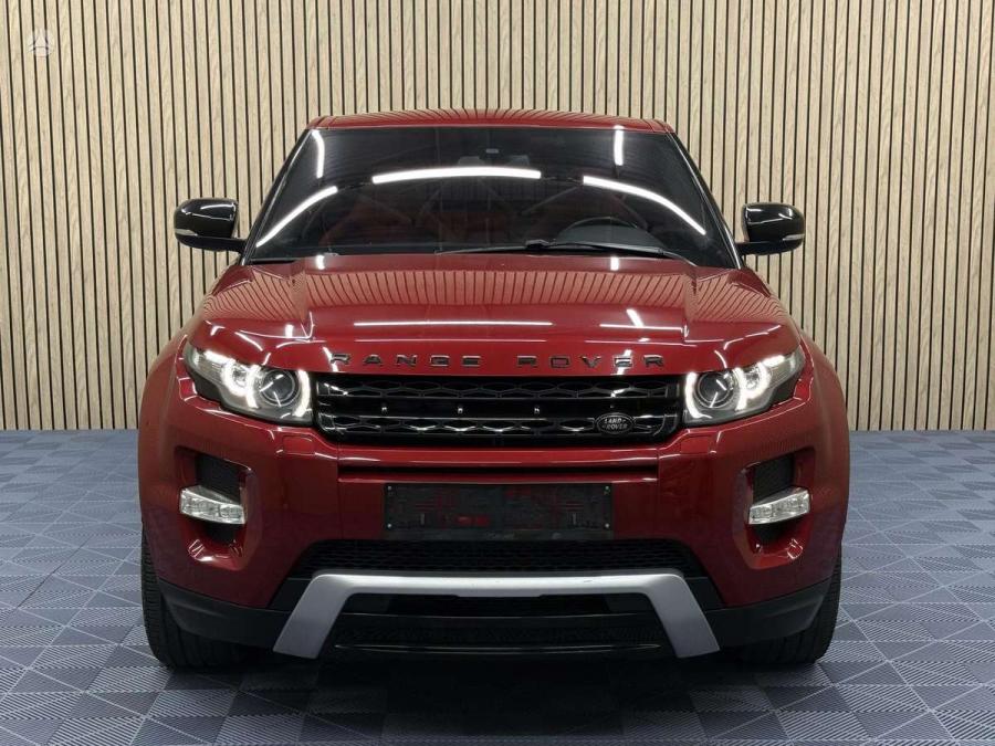 Red Land Rover Range Rover Evoque 2013 in Marijampole, with an engine capacity of 2.18 L and mileage of 96 thousand km for 12999 €, photo 5 on AUTOMOTO.COM.LV
