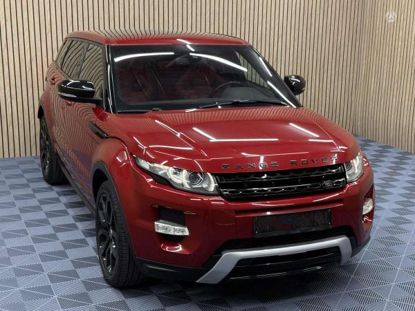 Red Land Rover Range Rover Evoque 2013 in Marijampole, with an engine capacity of 2.18 L and mileage of 96 thousand km for 12999 €, photo 9 on AUTOMOTO.COM.LV