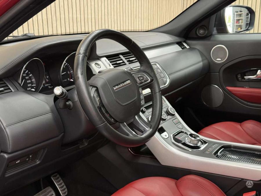 Red Land Rover Range Rover Evoque 2013 in Marijampole, with an engine capacity of 2.18 L and mileage of 96 thousand km for 12999 €, photo 24 on AUTOMOTO.COM.LV