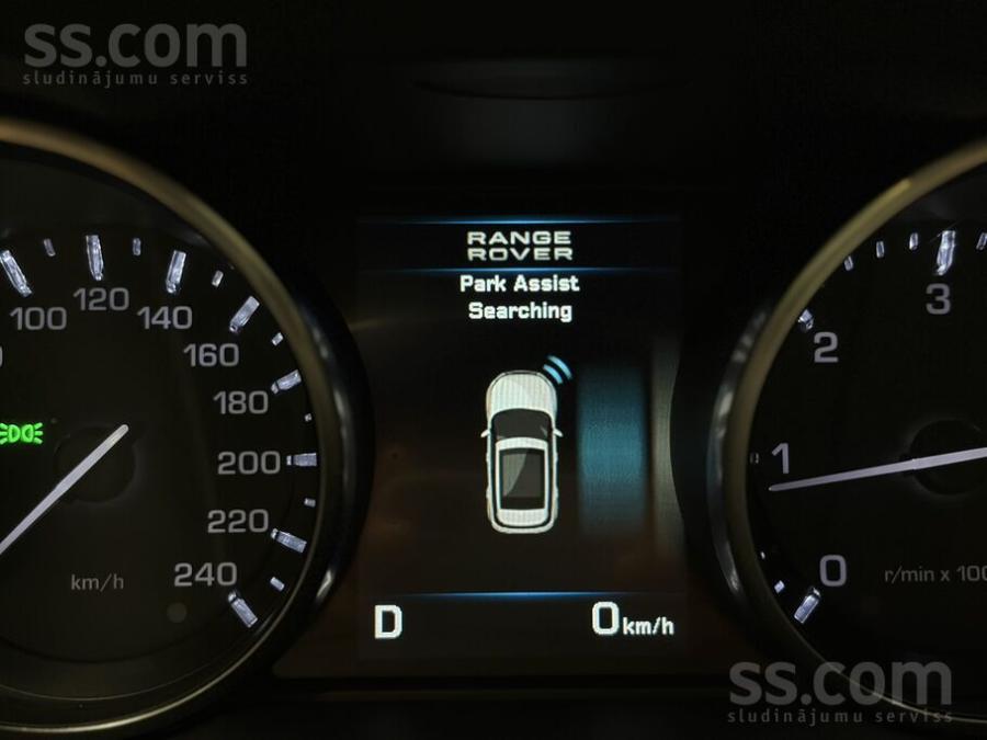 Sarkans Land Rover Range Rover Evoque 2013 Rīga, ar dzinēja tilpumu 2.20 L un nobraukumu 163 tūkst. km par 11690 €, foto 15 vietnē AUTOMOTO.COM.LV