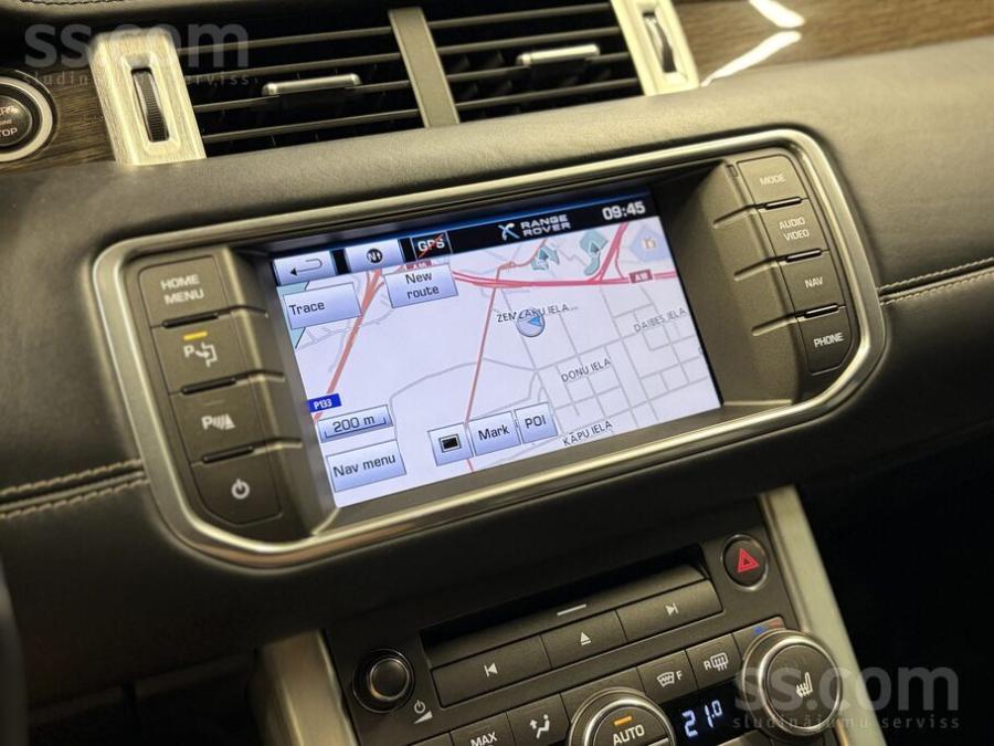 Sarkans Land Rover Range Rover Evoque 2013 Rīga, ar dzinēja tilpumu 2.20 L un nobraukumu 163 tūkst. km par 11690 €, foto 18 vietnē AUTOMOTO.COM.LV