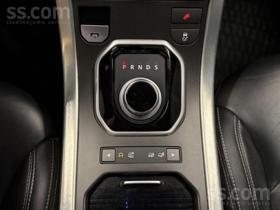 Sarkans Land Rover Range Rover Evoque 2013 Rīga, ar dzinēja tilpumu 2.20 L un nobraukumu 163 tūkst. km par 11690 €, foto 21 vietnē AUTOMOTO.COM.LV